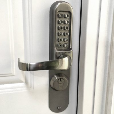 Standard Hooply Lever Handle Set | Latham's Steel Doors